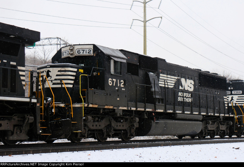 NS 6712